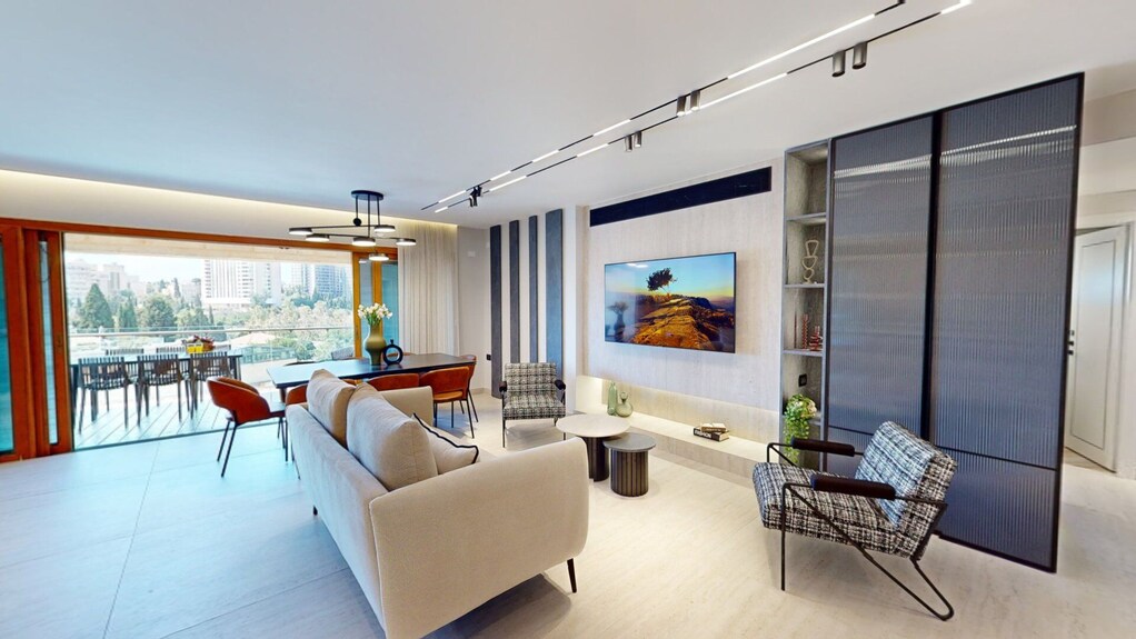 Royal Haven: King David's 3br / 3bth Gym & Parking - Jerusalem