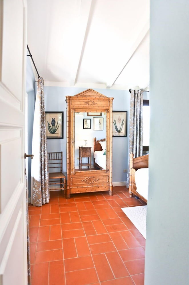 Villa In Castagneto Carducci Mit 7 Schlafzimmern 12 Schlafplätzen - Castagneto Carducci