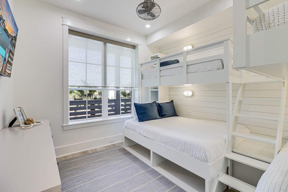 Easy Coastal Style & Resort-like Amenities@new Cinnamon Shore North Condo! - Port Aransas, TX