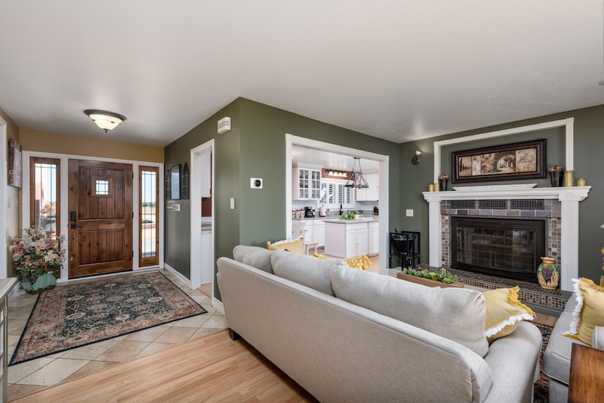 Wine Country Villa | Close To Lodi Wine, Old Sacramento, Delta Waterways - Lodi, CA