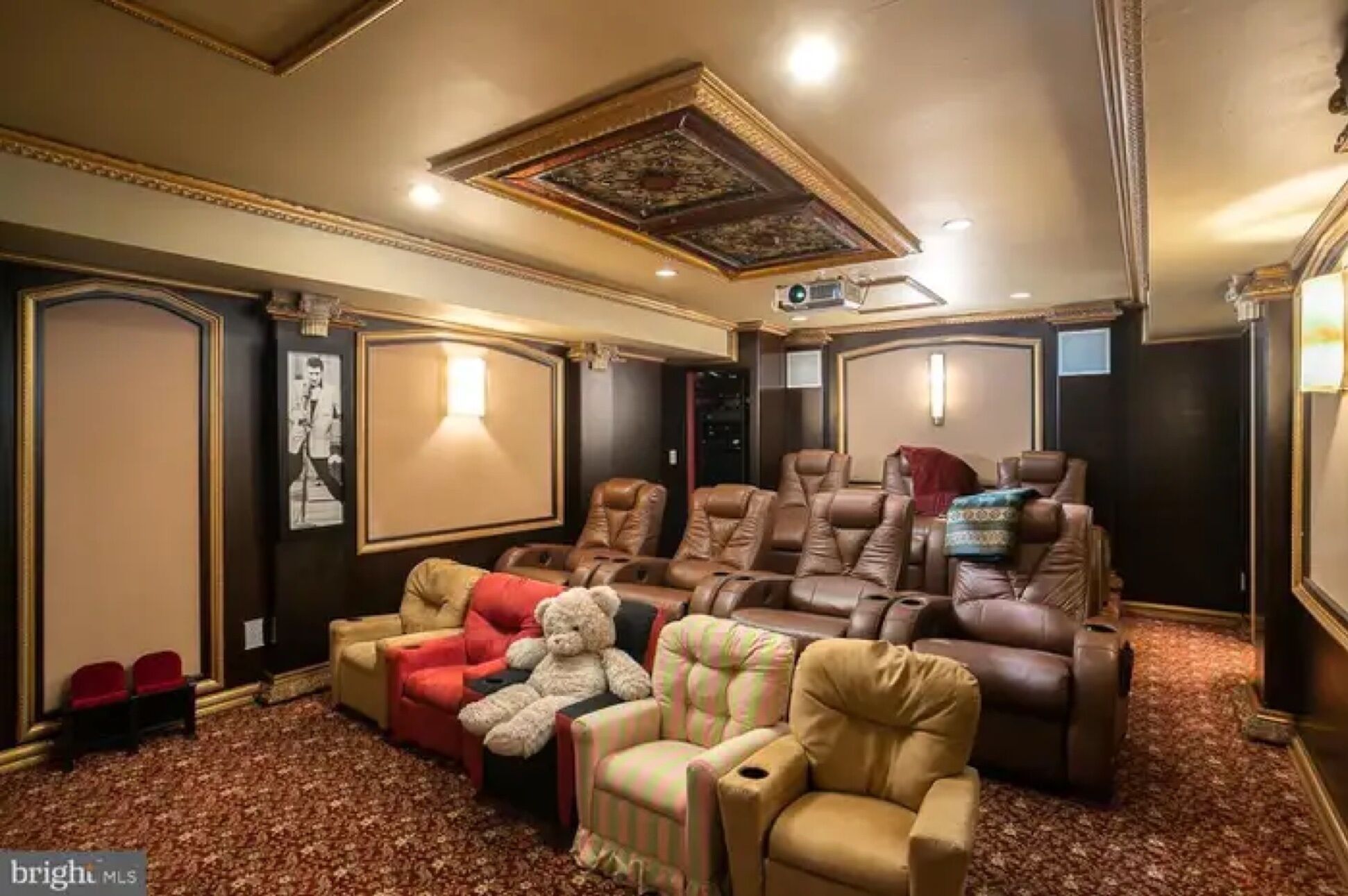 Private Indoor Pool, Theater, Fire Pits, Outdoor Kitchen On Princeton Estate - Princeton, NJ