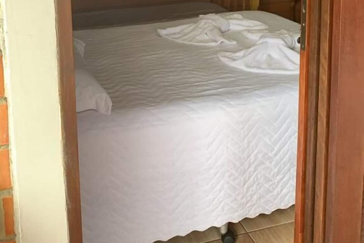 Quarto Familiar | Wi-fi grátis, roupa de cama fornecida