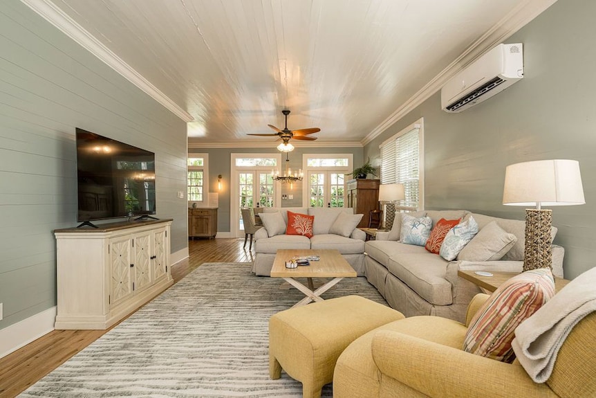 Be As You Are - 3 Bedroom / 3 Bathroom - Mid Town Key West W/ Pool - Key West