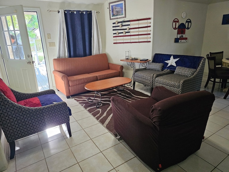 Texas Themed Cabin With A Shared Fishing Pier Not Waterfront - Texas