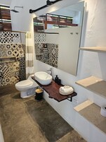 Quarto Comfort | 1 quarto, cofre no quarto, Wi-fi grátis, roupa de cama fornecida 