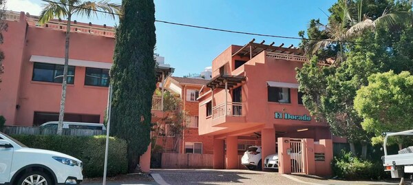 El Dorado Apartments - Broadbeach