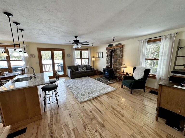 Lakefront-dock-grill-firepit-wood Stove - Pittsfield, NH