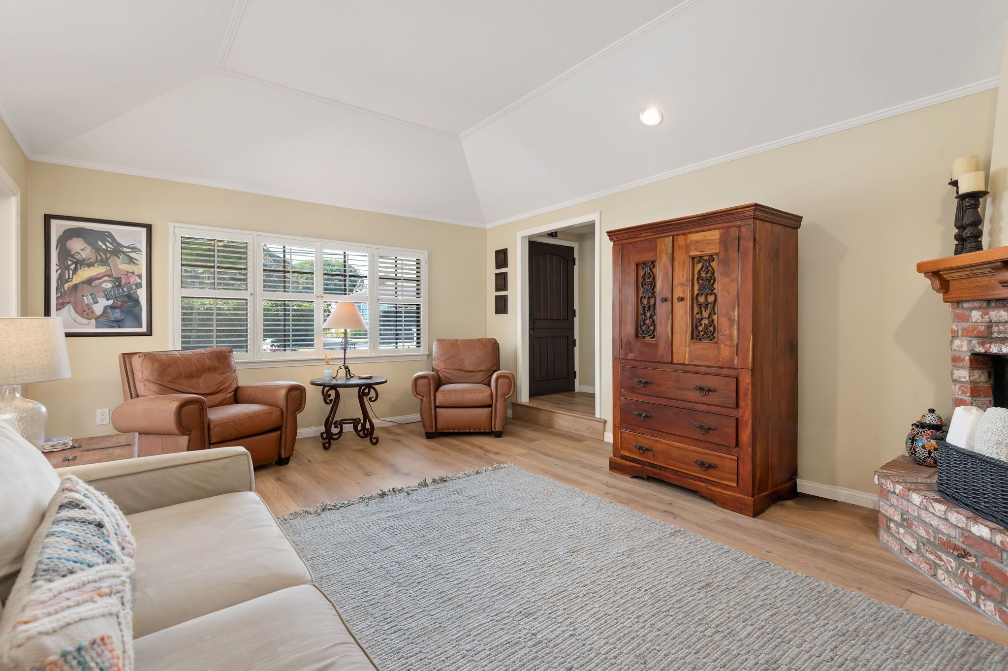 New To The Market - Sweet Casa De Sueno - 3 Bd 2 Ba, Jacuzzi - Walk To The Beach - Goleta, CA