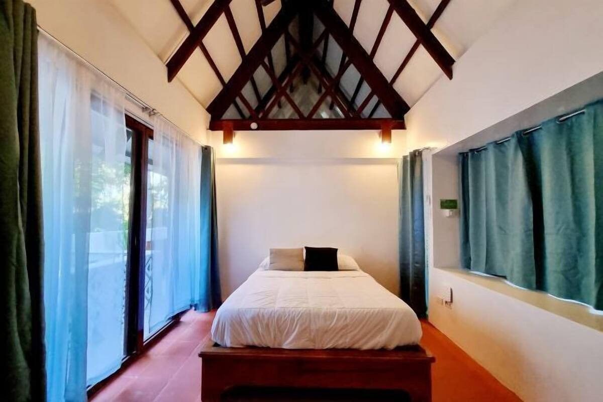 1 quarto, minibar, cofre no quarto, ferro/tábua de engomar