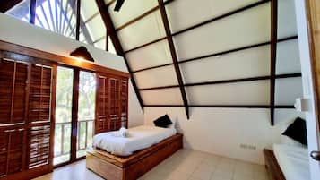 Vila luxo | 1 quarto, frigobar, cofres nos quartos, ferros/tábuas de passar roupa