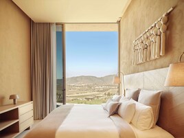 Winemakers Three-bedroom Pool Villa | Vista do quarto