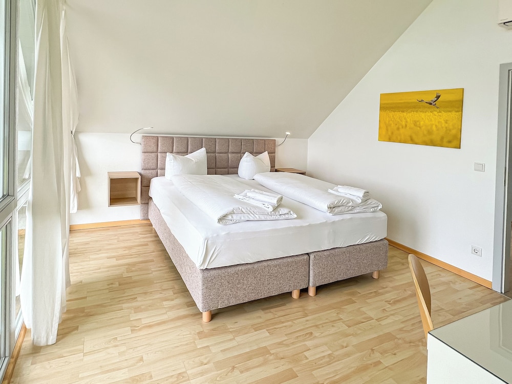 Gruppenunterkunft Wiesengeflüster S2 | Mit Wiesenblick, Sauna Und Kamin - Waren (Müritz)