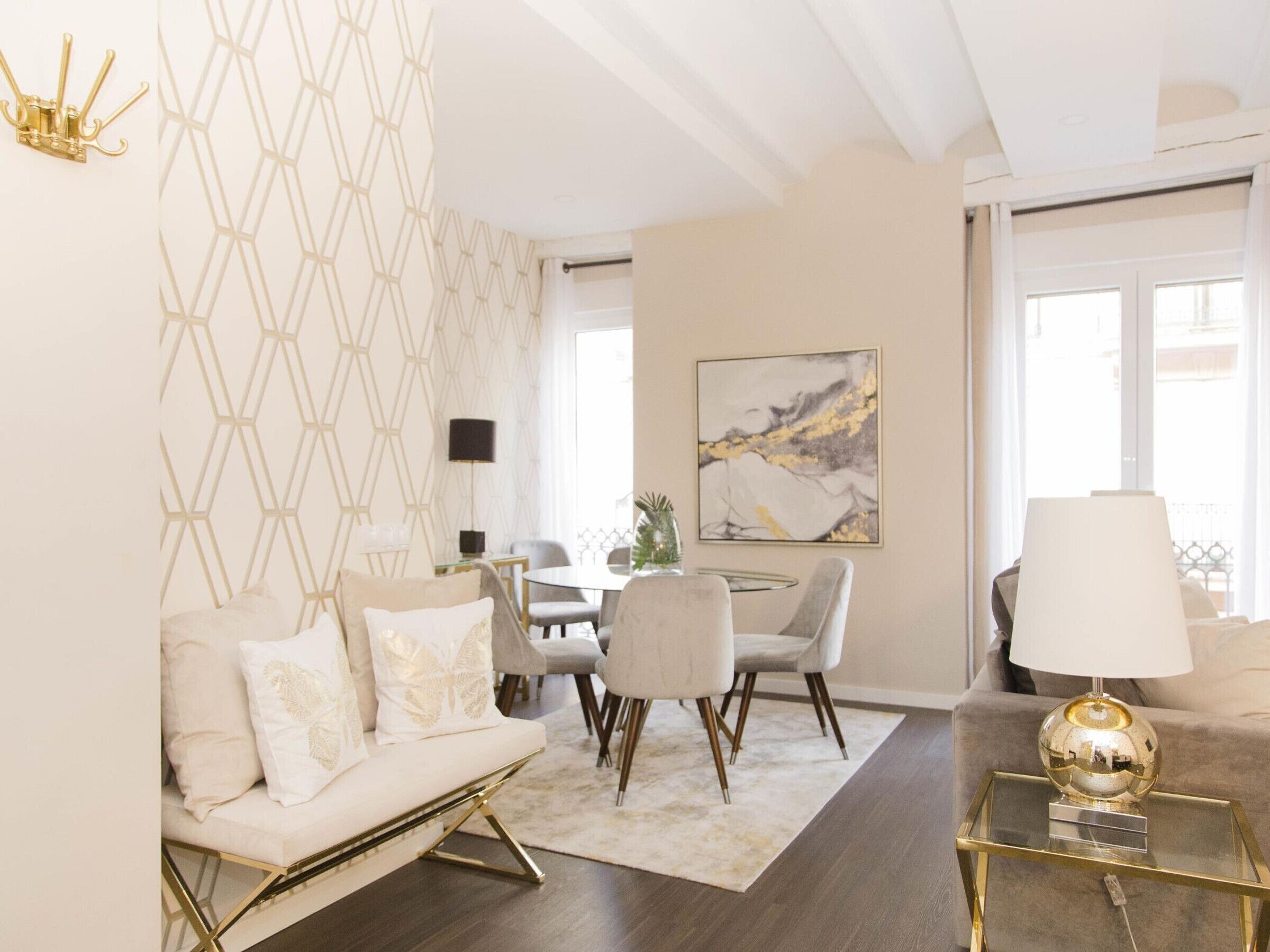 Elegant Downtown Apartment With Wi-fi And Air Conditioning - Valencia