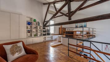 Loft Cidade | Sala de estar | TV de ecrã plano