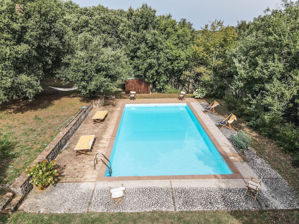 Villa with private pool in wooded area. Great place for quiet & privacy ...