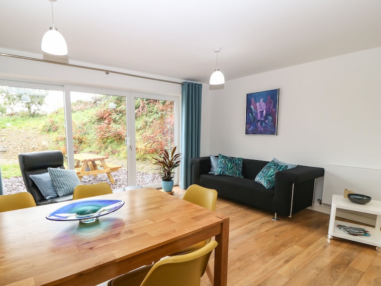 Hen Gapel, Pet Friendly, Country Holiday Cottage In Waunfawr - Llanberis