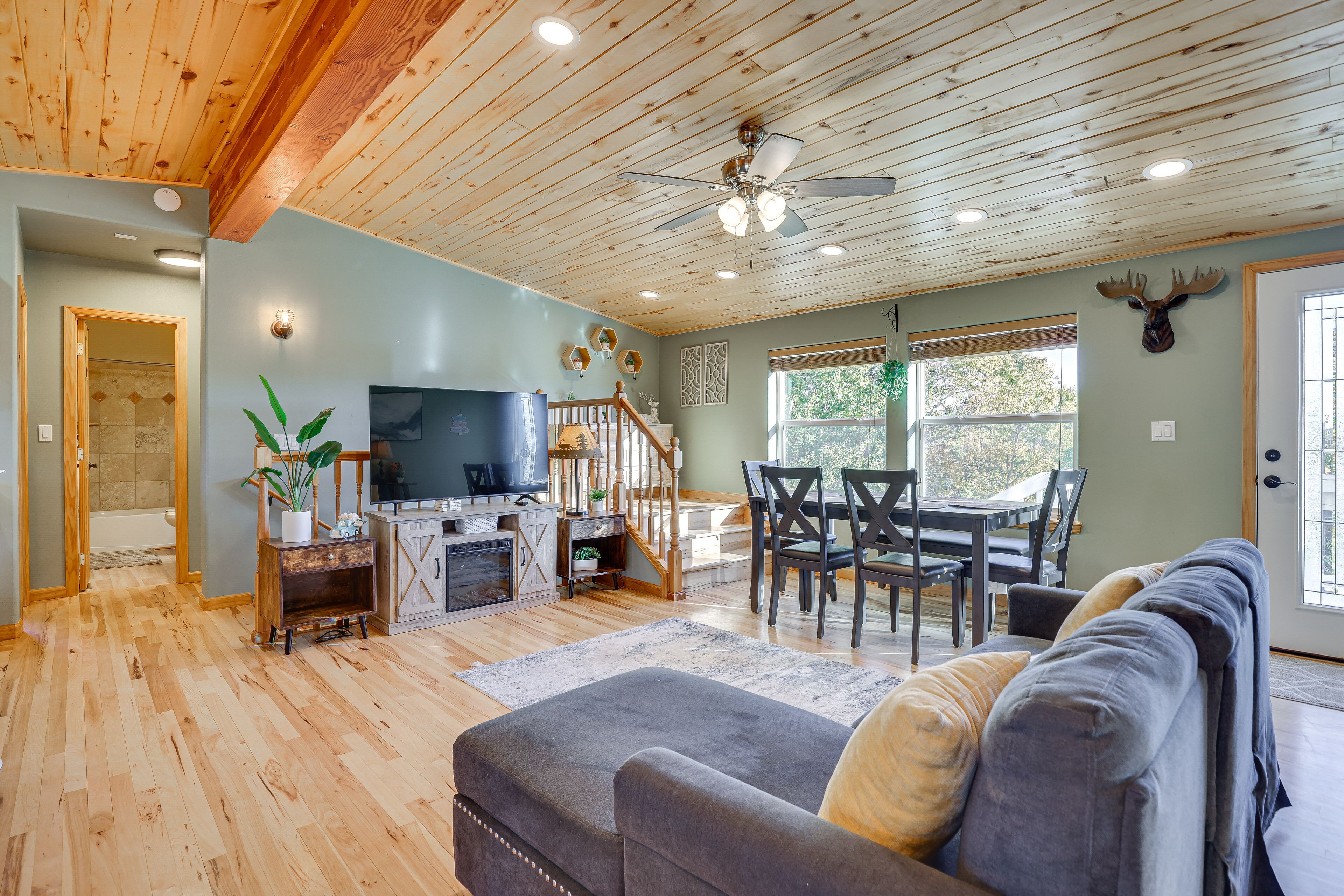 2023010592 Fairplay Home W/ Hot Tub & Fireplace! - Fairplay, CO