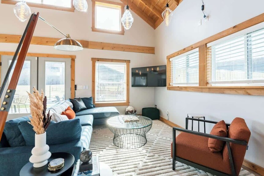 The Bar(n)- Cozy Chalet With Hot Tub And Campfire - Lansing, NY