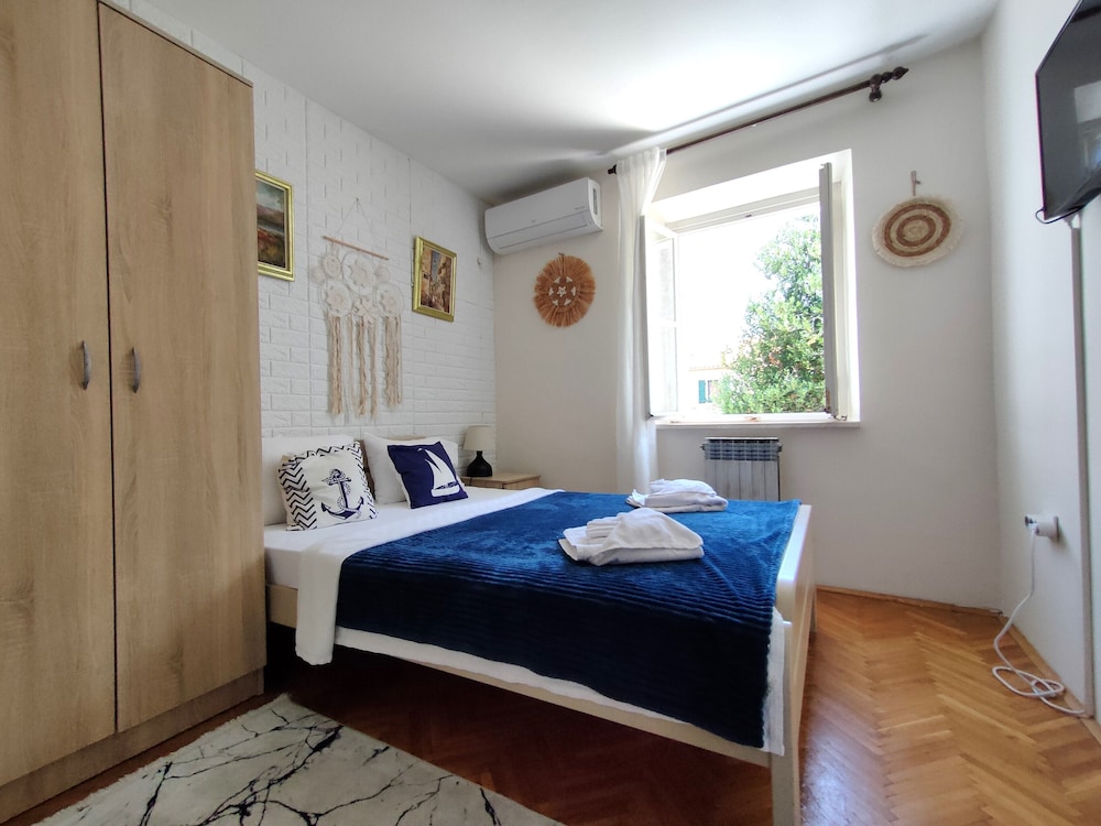 Beatrix Suites Budva Old Town - 부드바