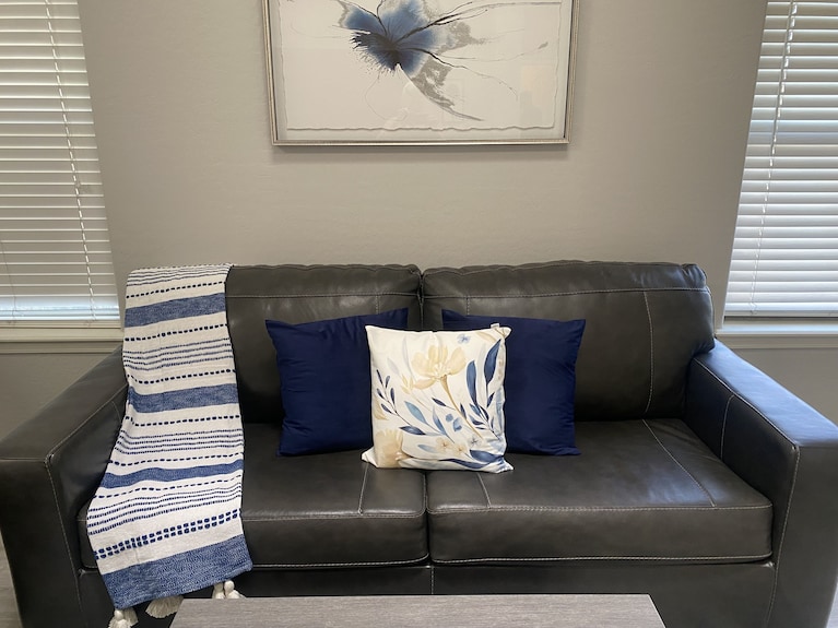 Super Close To All The Fun, Short Walk To Westgate Entertainment District. - Camelback Ranch