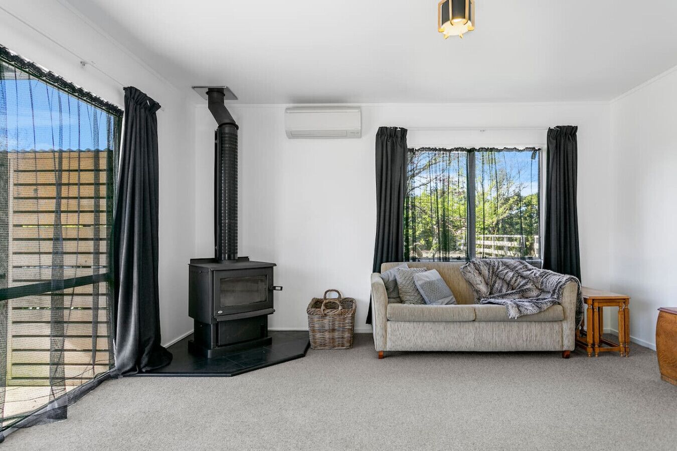 Huon Homestay, Family Getaway In Acacia Bay, Taupo - Lake Taupo