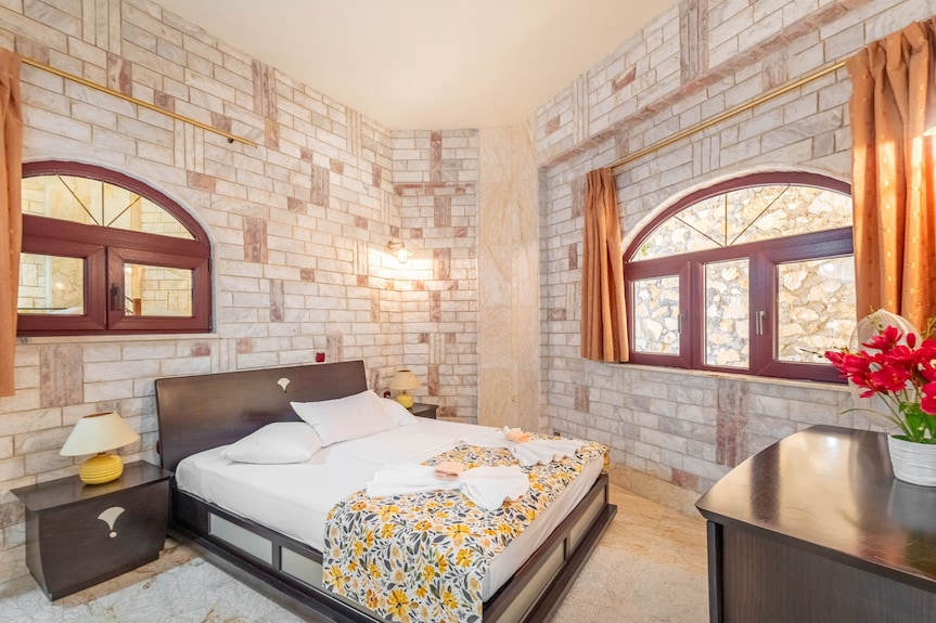 Ferienwohnung 'Paco's Resort Family Villa 10' Mit Meerblick, Wlan Und Klimaanlage - Paxos