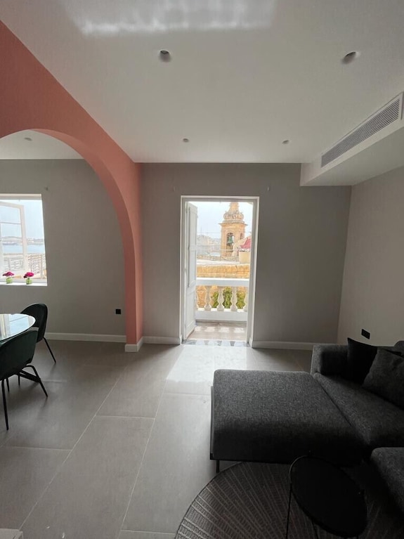 Valletta Heart, 3-room Superior Apartment - Valletta