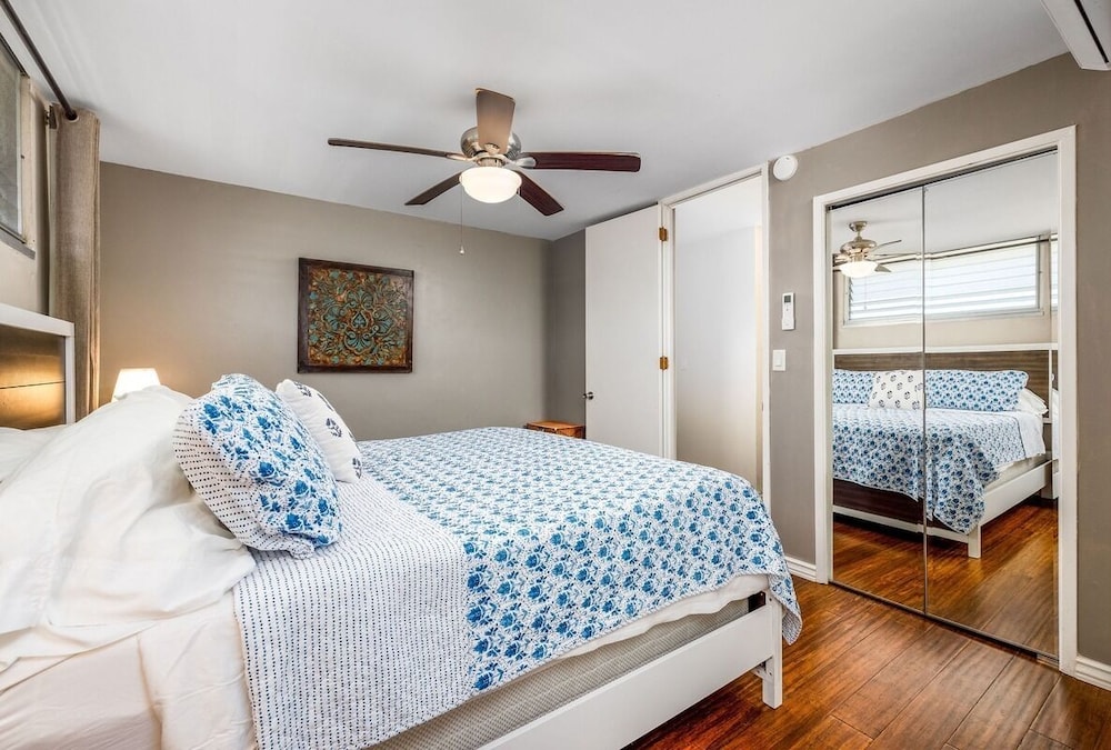 Kona Alii#410 Gorgeous 4th Flr Ocean V Condo W/ Elevators,incredible Location - Kailua-Kona, HI