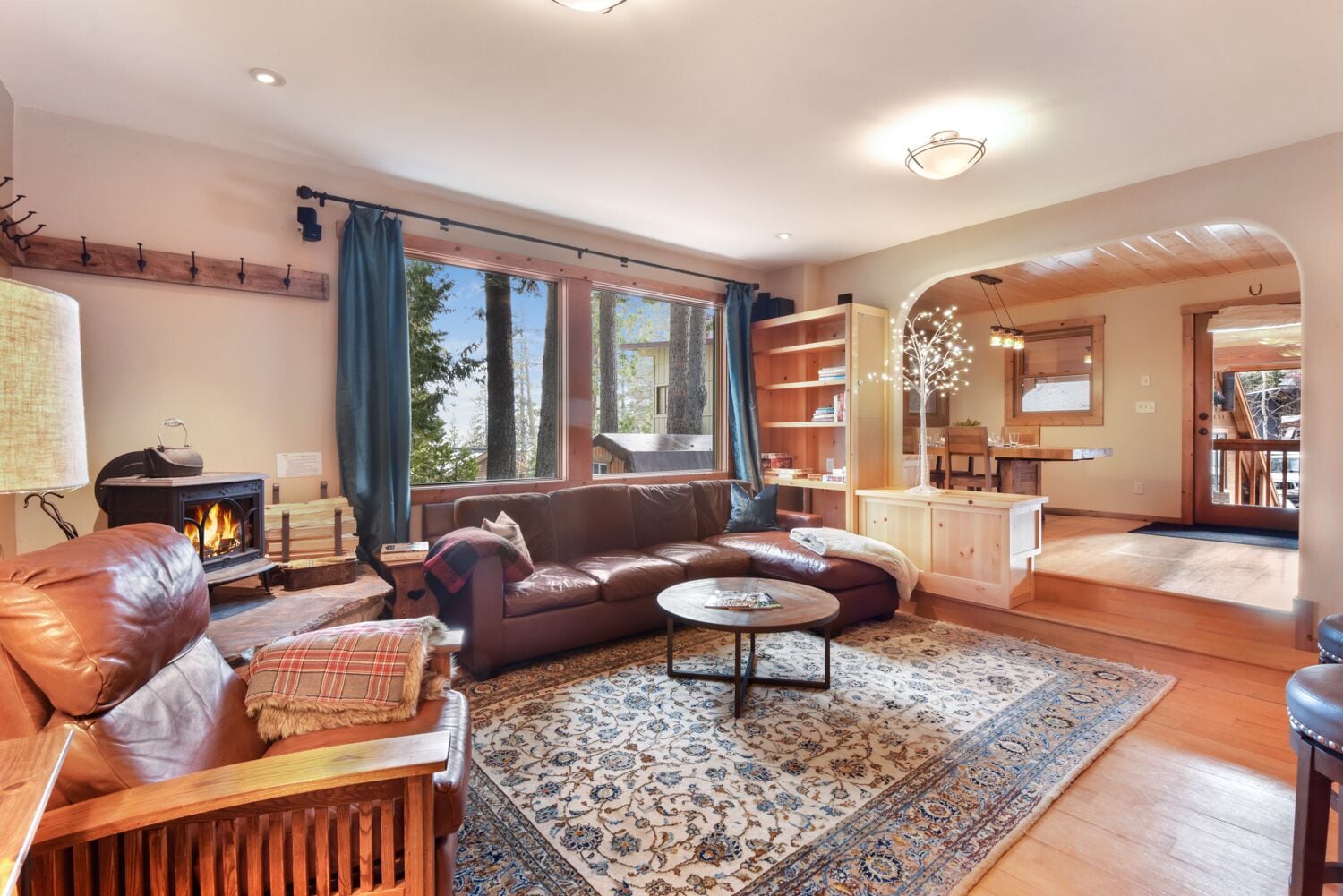 Lodgepole Lair - Remodeled, Walkable, Lake & Ski - Olympic Valley, CA