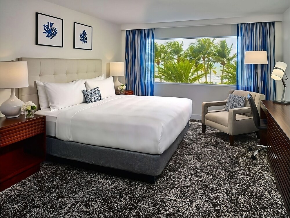 Grand Vacation Trip! 2 Ocean View Units W/Parking Reviews, Deals ...