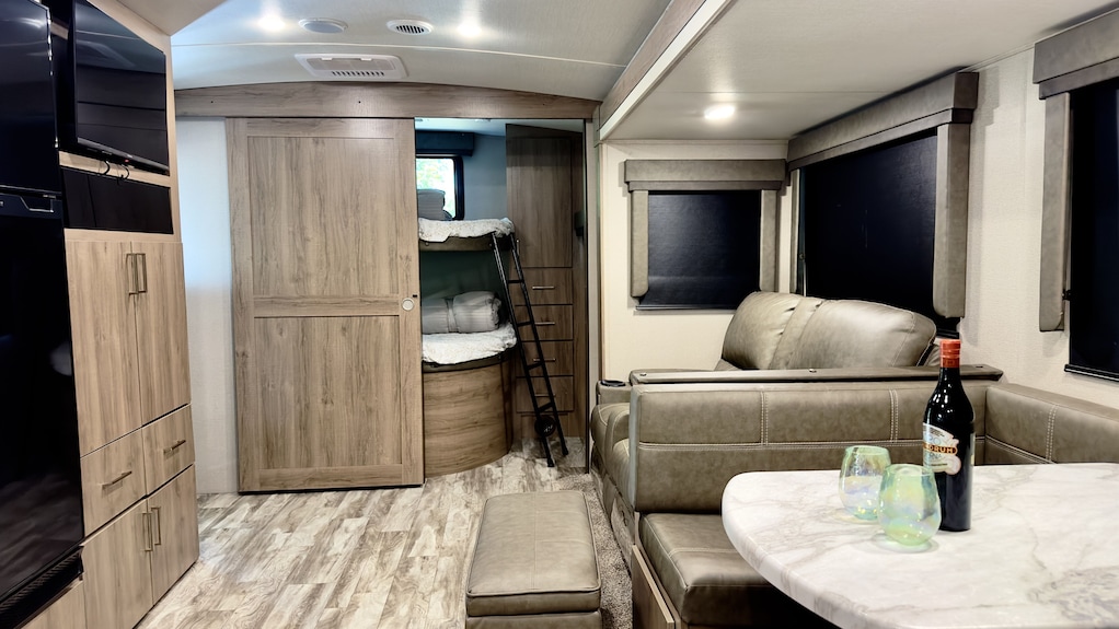 Turn-key Glamping At Its Finest! - Hot Springs, AR