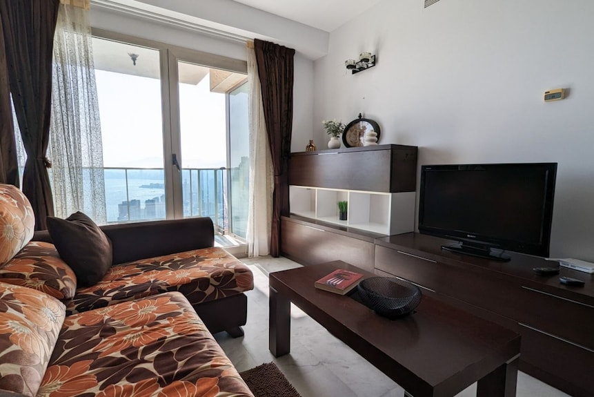 Torre Lugano Sea View Apartment - Benidorm