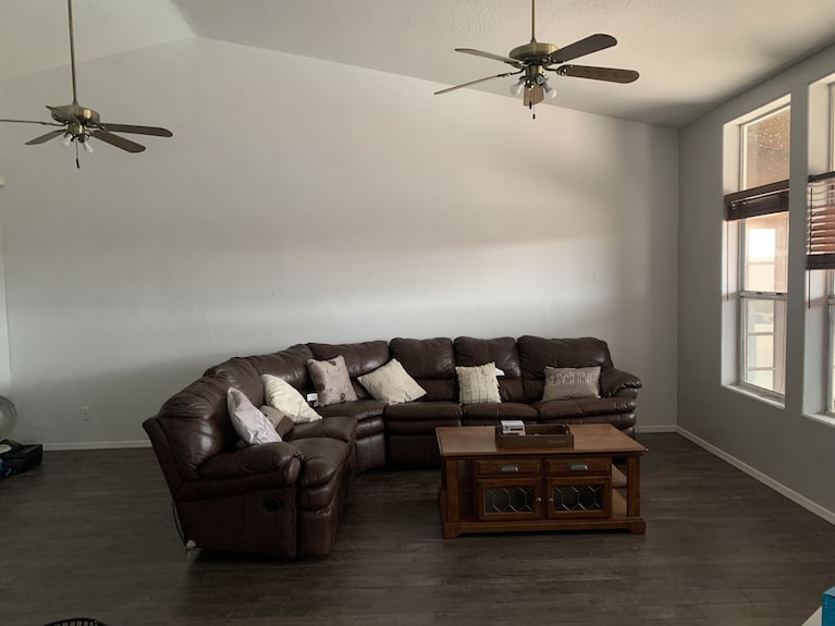 Backyard Escape With No Cleaning Fee Or Extra Fees - 유마