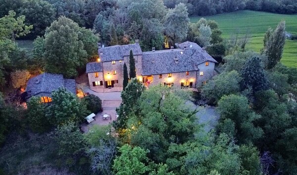 Borgo Il Poeta - Città di Castello