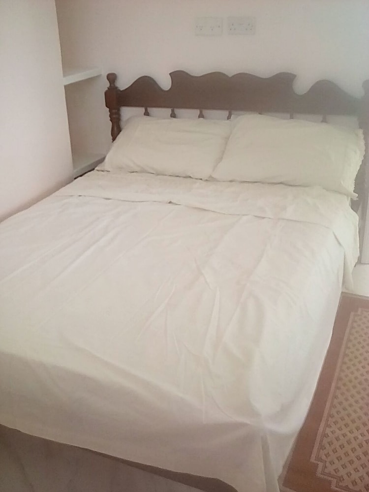 Close By: Beach, Airport, Taxi, Supermarkets, Atm, Bus Routes. Single Or Couple. - Santa Lucía