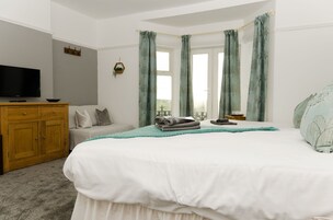 Quarto Triplo Familiar | 1 quarto, Wi-fi grátis 