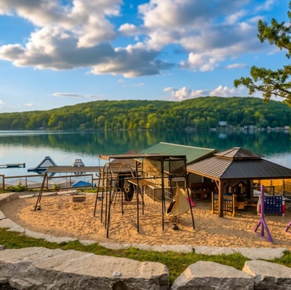Dayspring Cottages - Ontario 60