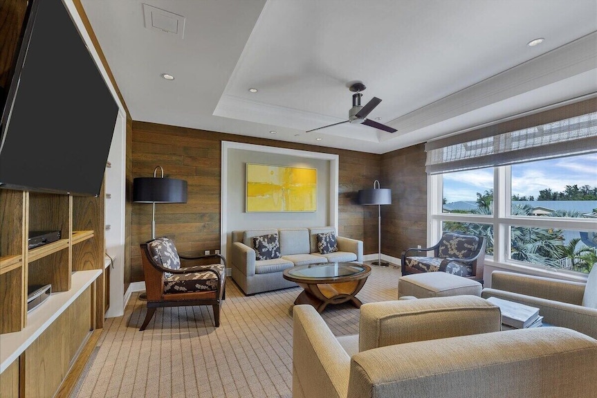 Luxurious 3-bedroom Condo In Beautiful Siesta Key - Residences Of Siesta Key - Sarasota, FL