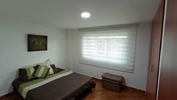 Apartamento Empresarial | 3 quartos, ferro/tábua de engomar, Wi-fi grátis