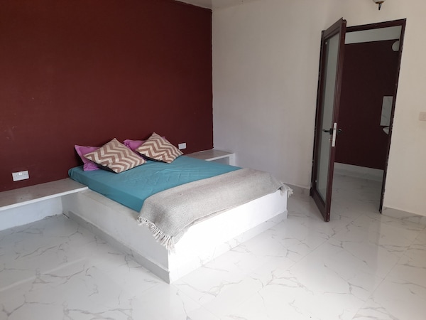 The Purple House. Great Sea View, Walking Distance To Beach And 12mins To Town. - Victoria (Seychelles)