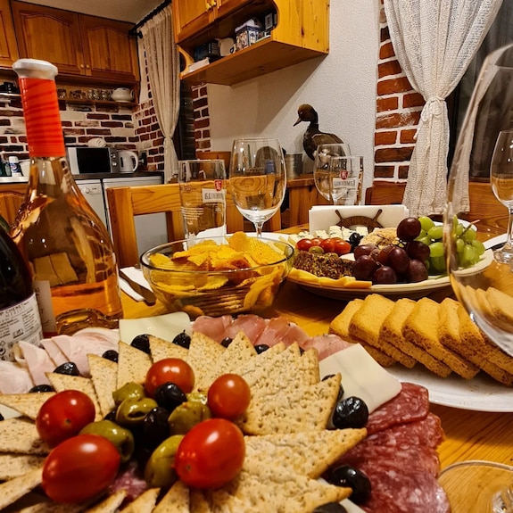 Swiss Style Chalet - Casa Rosa Guest House - Bulgaria