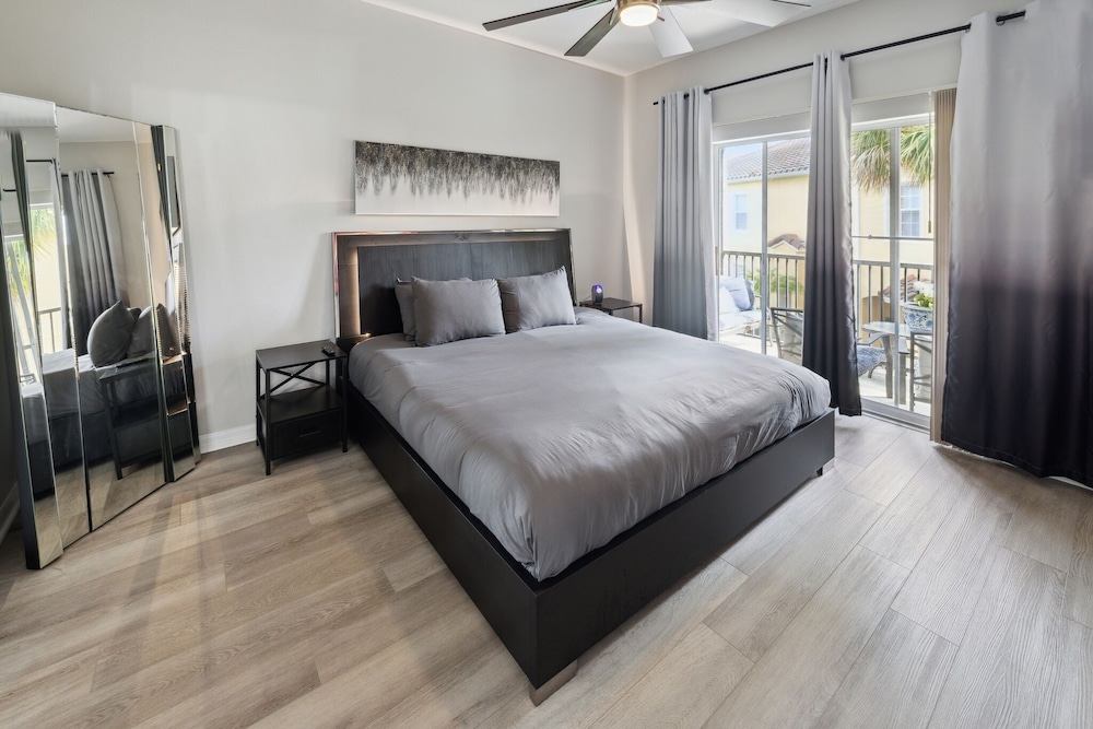 Comfy Disney Themed Oasis 1br Near Parks 1 Bedroom Townhouse By Redawning - Celebration, FL