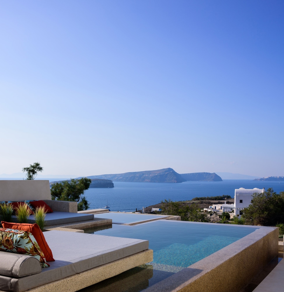 11 11 By Potnia - Adult Only - Santorini