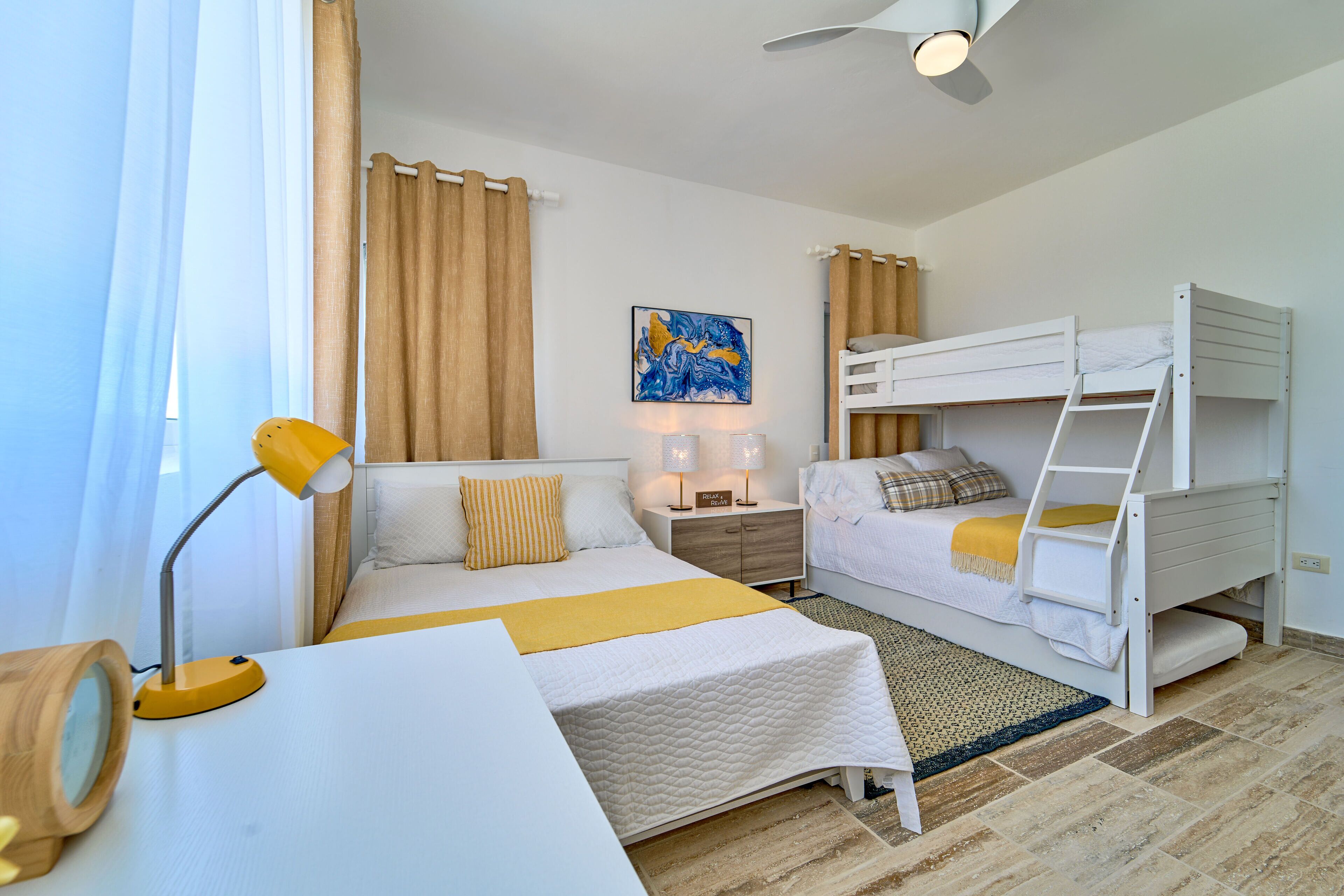 Apartamento elite | Roupas de cama premium, camas com colchões pillow-top