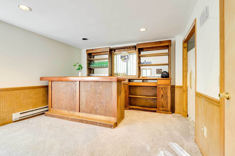 Charming Long Pond Getaway w/ Community Perks - Long Pond | Vrbo