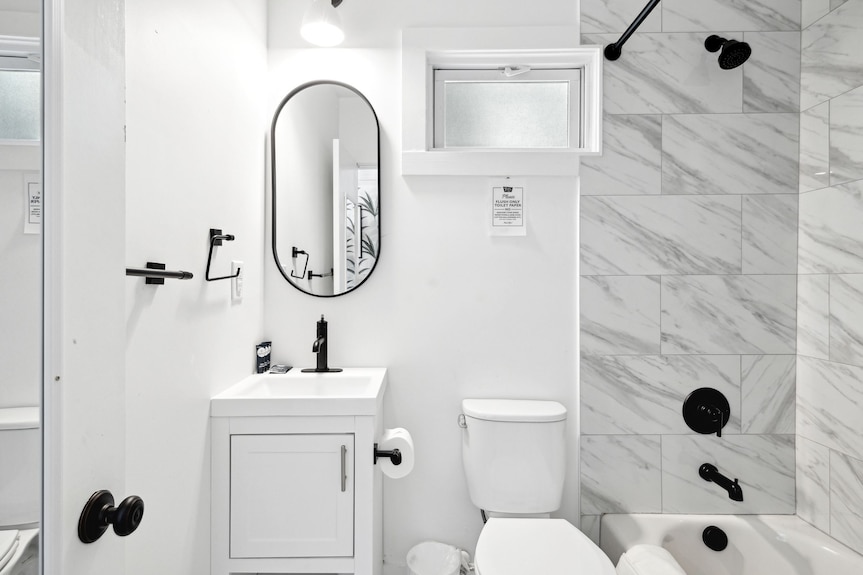 Folliday Inn: The Torpedo: Room 22 - Kiawah Island, SC