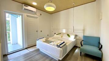 Quarto Duplo Deluxe | Com mobília individualizada, Wi-fi grátis, roupa de cama fornecida