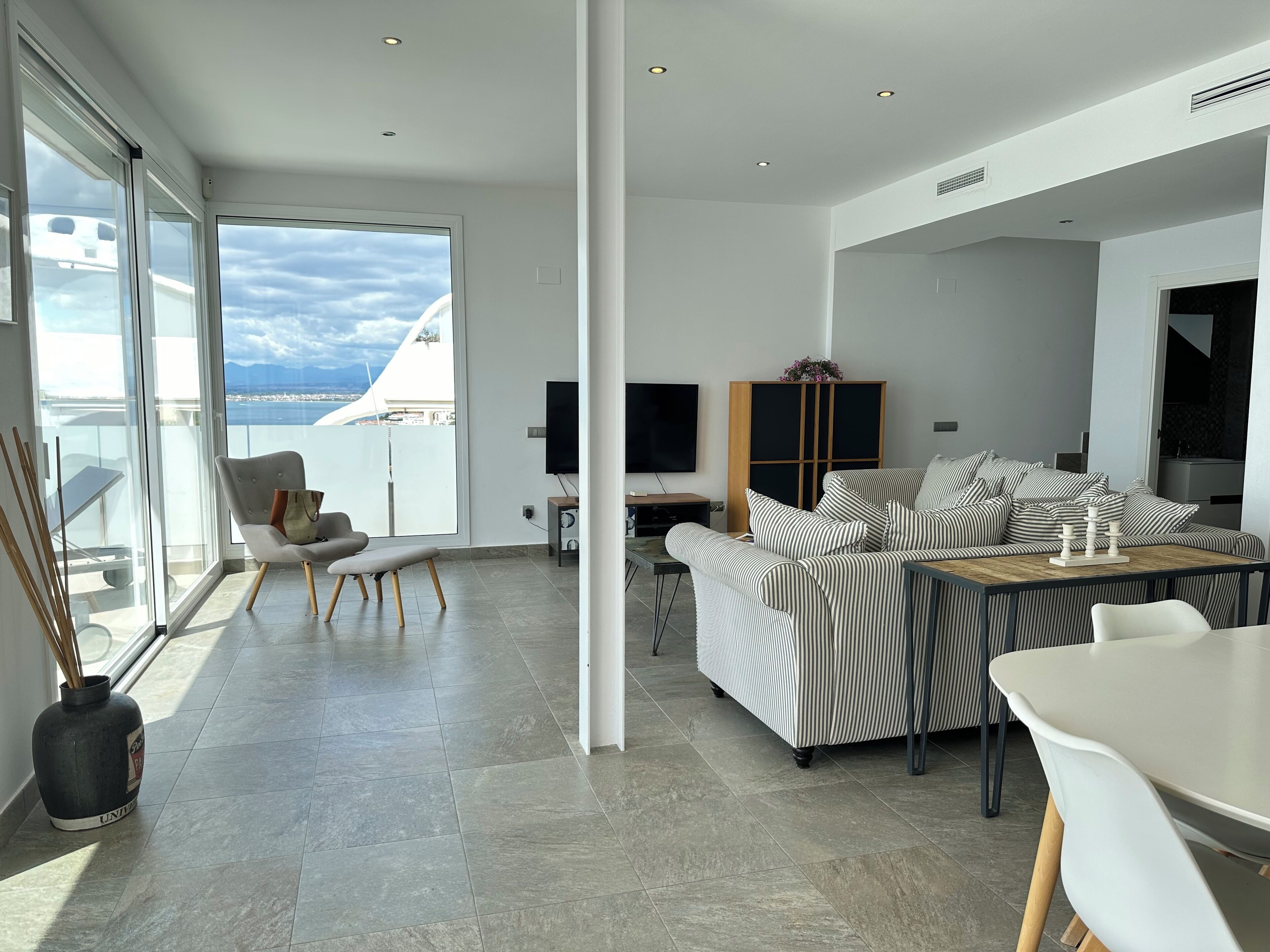 Agi Turo Villa 1 Casa à Louer à Roses Gérone. - Roses