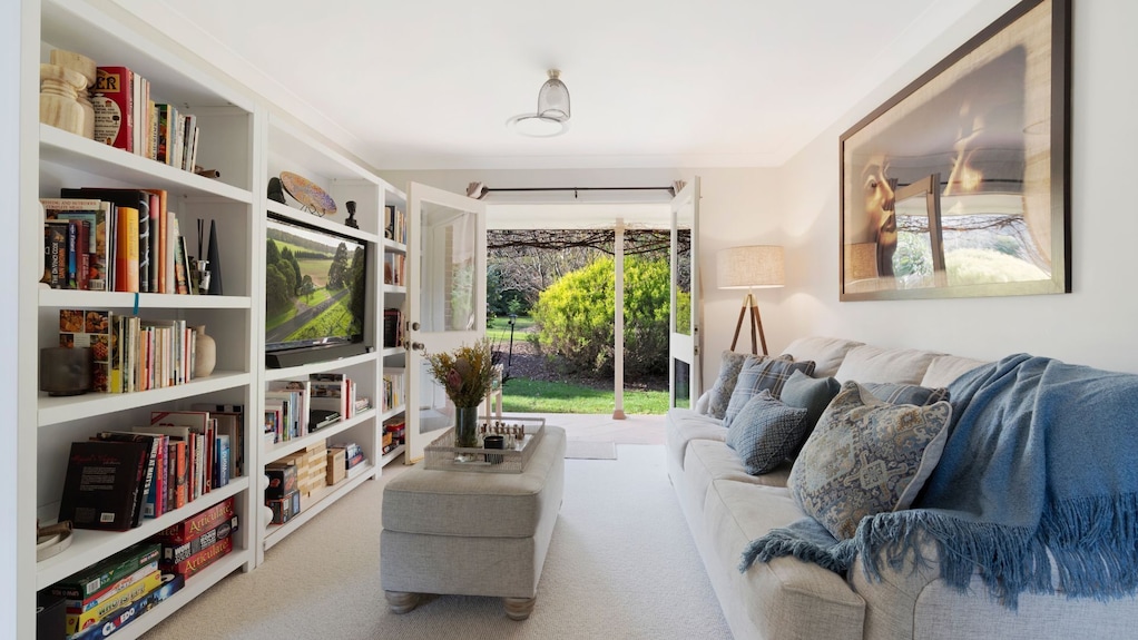 Soho House Charming Poolside Escape - Bowral