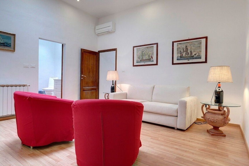 Apartment In Oltrarno Area - Florenz